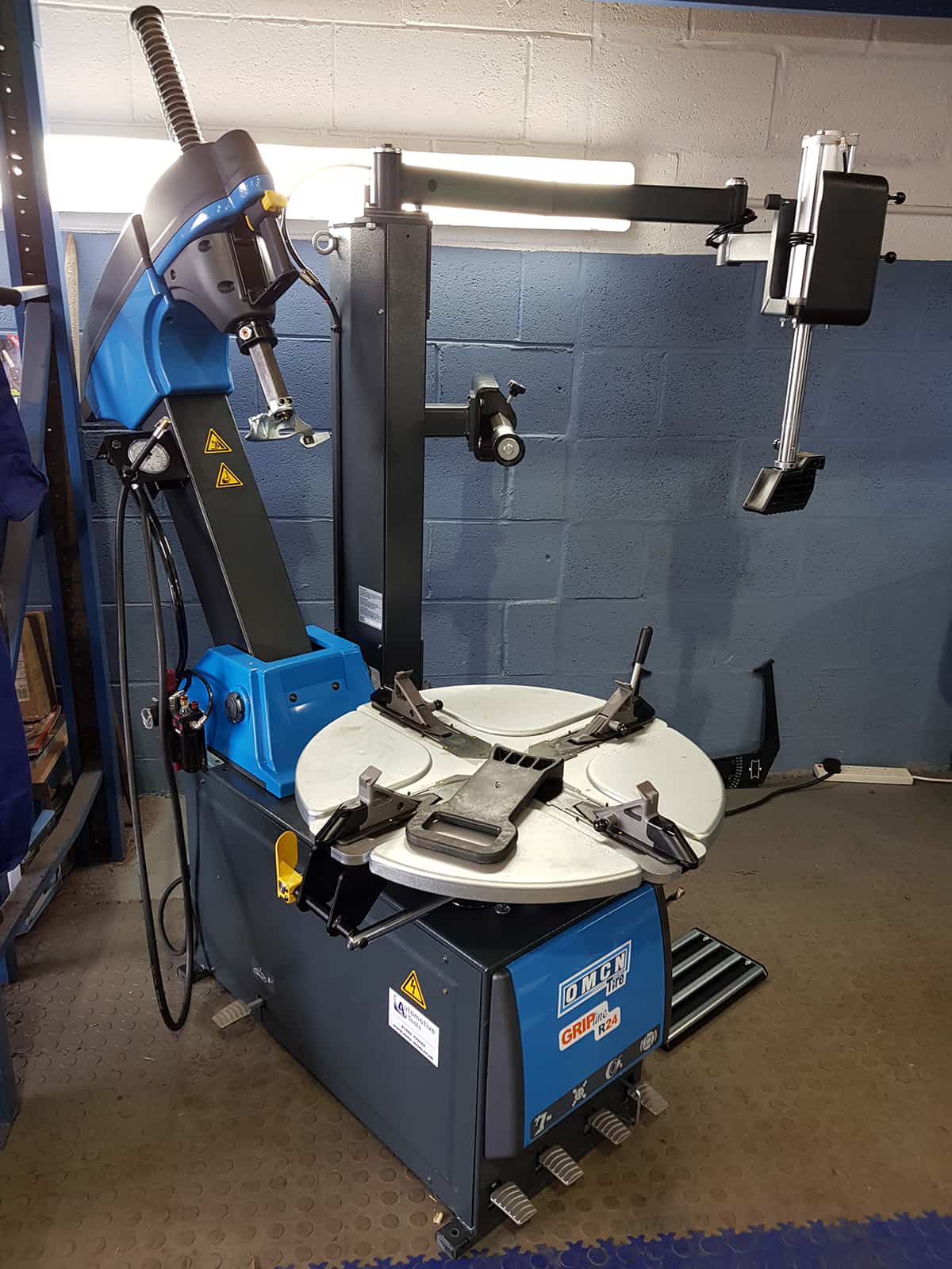How Using The Right Tyre Changer Can Save You Time And Money ...